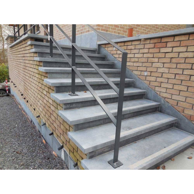 Stair riser - Belgian Bluestone - CUSTOMIZED
